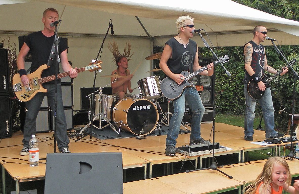 Classix - Horsham Rocks